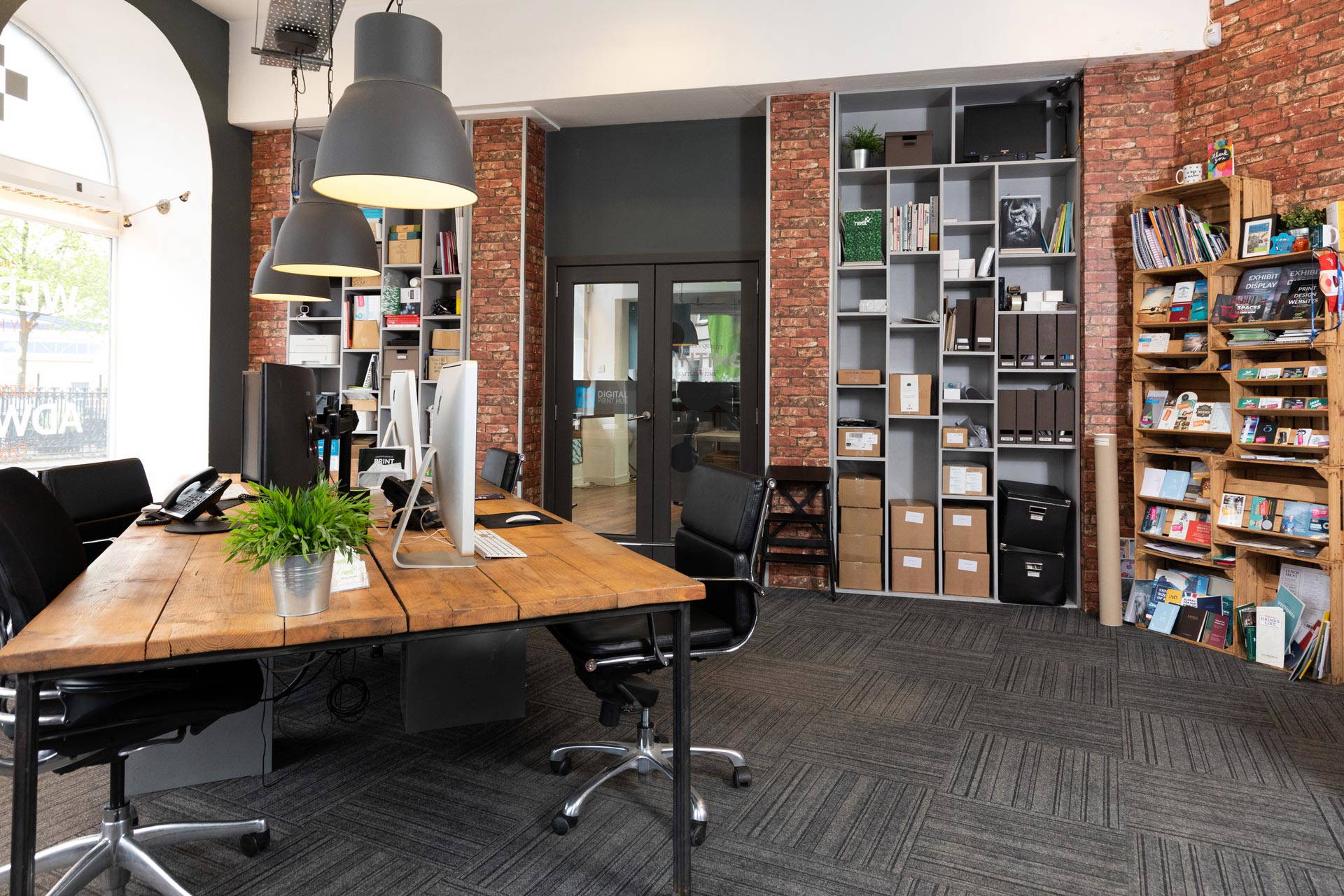 About Us | Nettl of Glasgow | Print, Web & Signs